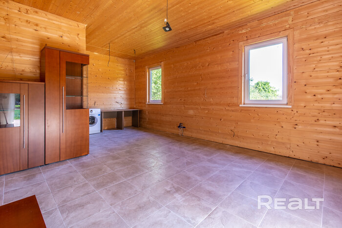 За калиткой — сосновый лес. В 40 км от Минска продается новая бюджетная ...